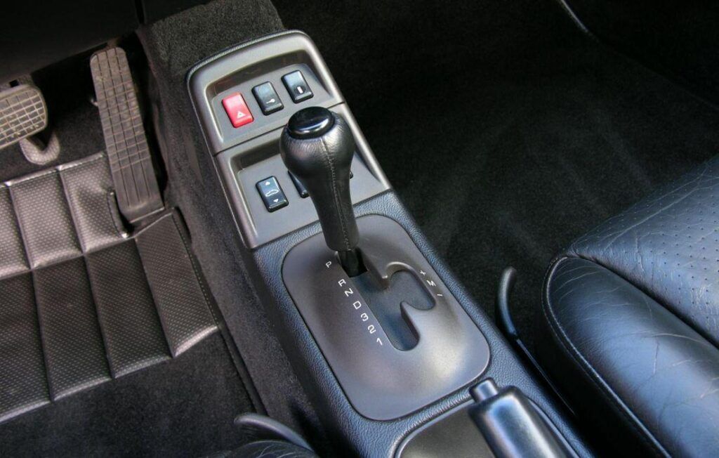 ¿Qué es la transmisión Tiptronic y cómo funciona? - Brand Cars